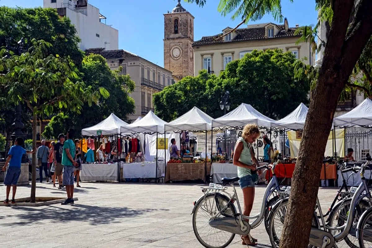 Plaza de la Merced Market (LaMerced&Co Artisan Market) | Spanish Local ...